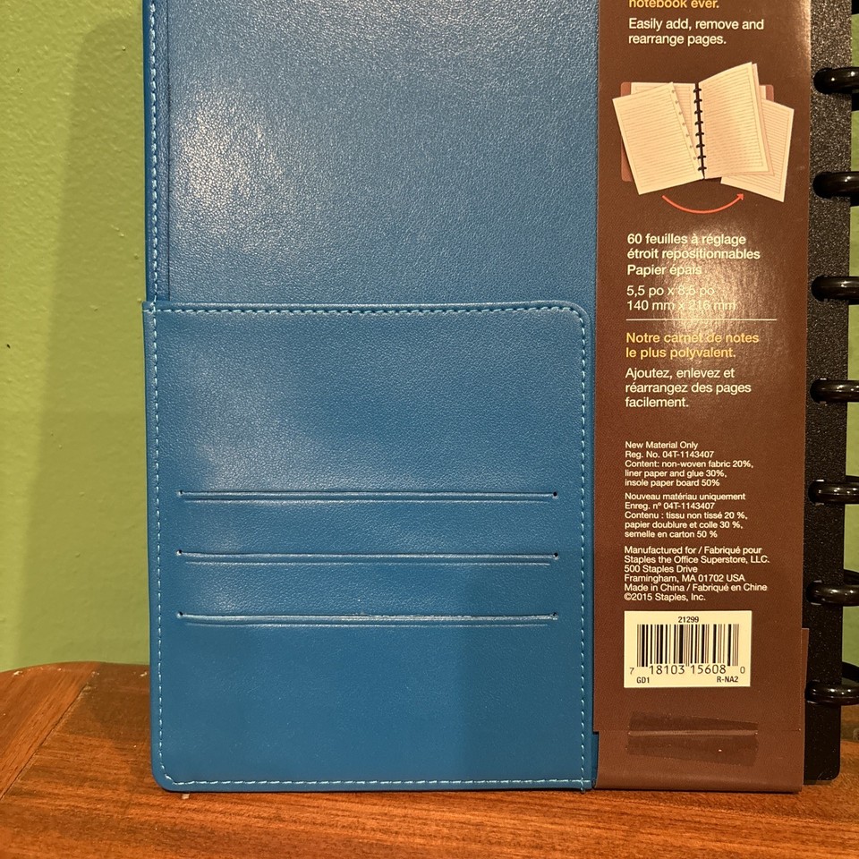 Staples ARC Notebook System Blue Leather 5.5” X 8.5” + 12 Discs/50 ...