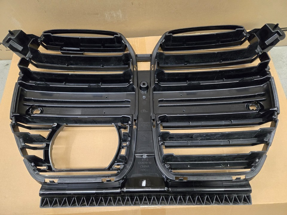 BMW M4 Competition 21-25 Front Bumper Radiator Grille OEM 51138081142 ...