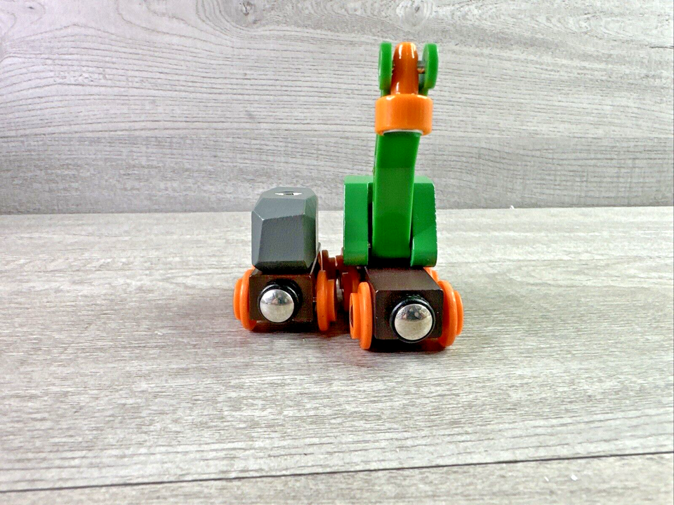 BRIO Wooden World Train 33698 CLEVER CRANE & CARGO WAGON works w/Thomas ...