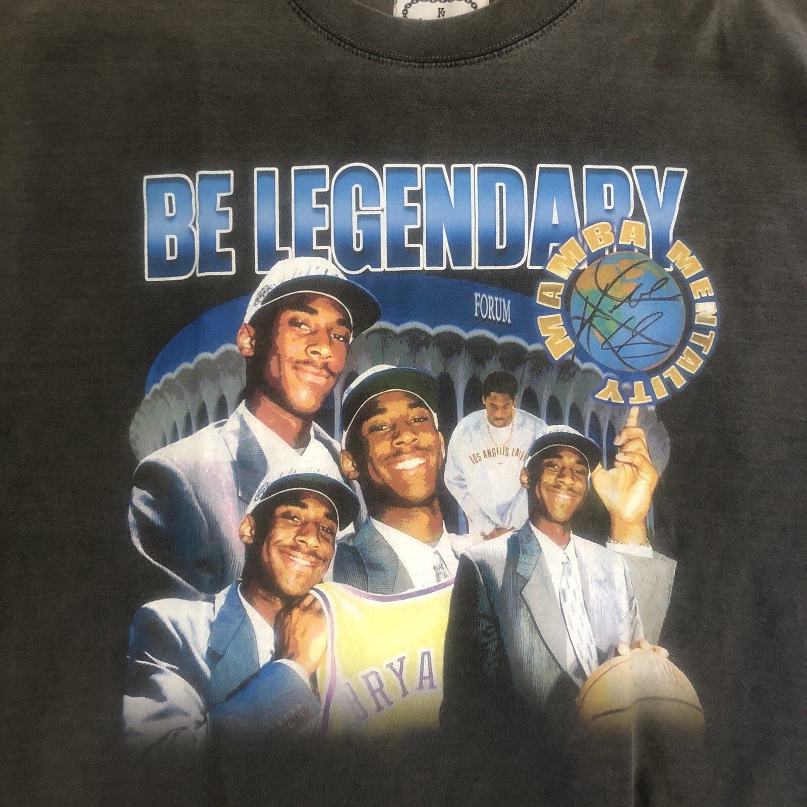Kobe Bryant Los Angeles Lakers “Be Legendary” Gray Sh… - Gem