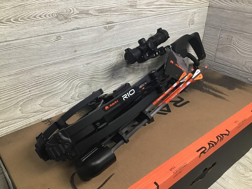 Brand new Ravin R10 crossbow package R014 NEW IN BOX of lighted bolts ...