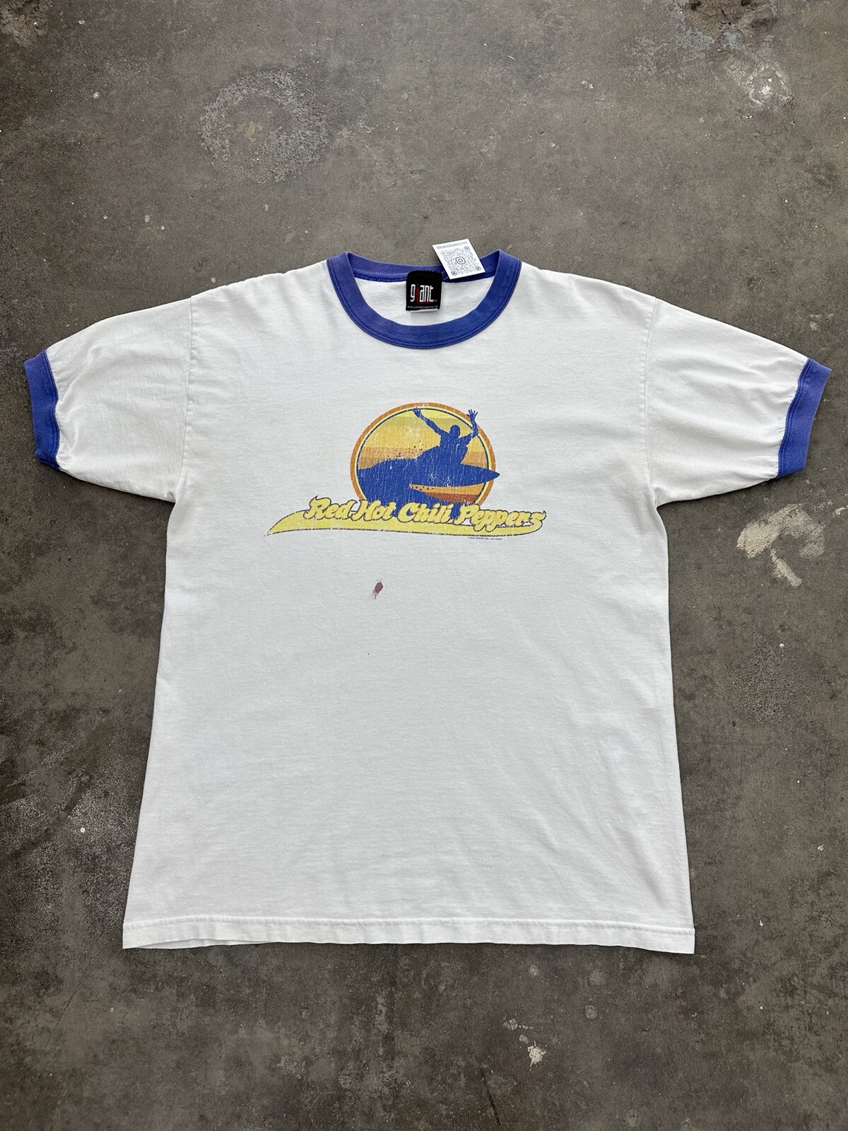 Vintage 2002 Red Hot Chili Peppers Giant Ringer Band … - Gem