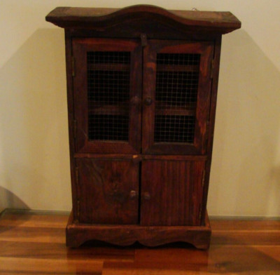 Display Cases - Primitives