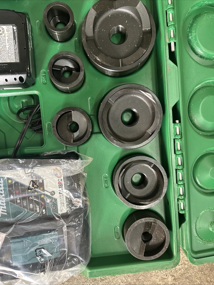 Greenlee LS100X11SB4X INTELLIPUNCH 11-Ton Set, SB 1/2" - 4" Knock Out ...