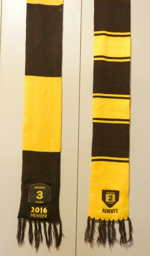 2x Hawthorn Hawks AFL Member Scarves 2 + 3 Year Football Souvenir ...