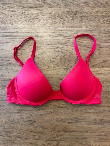 PINK Victoria's Secret Red Pepper Script 30C Wear Everywhere Push Up ...