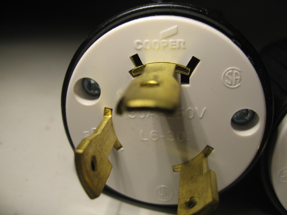 Lot of 2 Cooper L6-30 Locking Male Plug L630P 30A 250V L6-30P | eBay