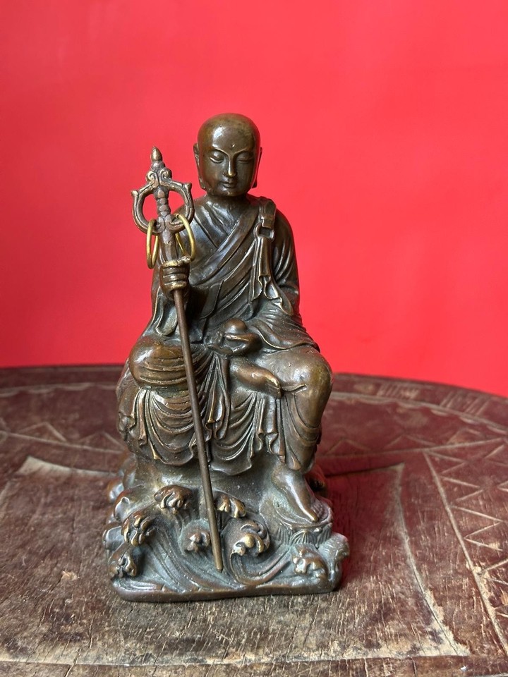 Vintage Chinese Bronze Seated Ksitigarbha (Dizang) Bodhisattva Statue ...