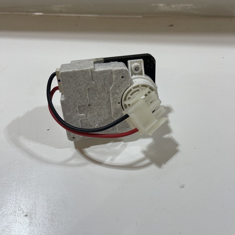 New OEM Genuine Electrolux Frigidaire Evaporator Fan Motor 242077702 ...