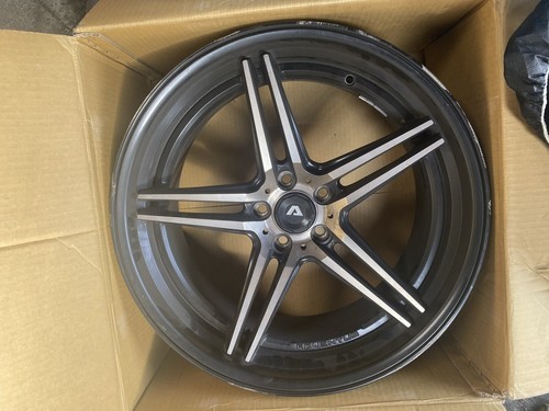 20" Staggered Savini Wheels Black Di Forza BM15 Gloss Black Rims (B4 ...