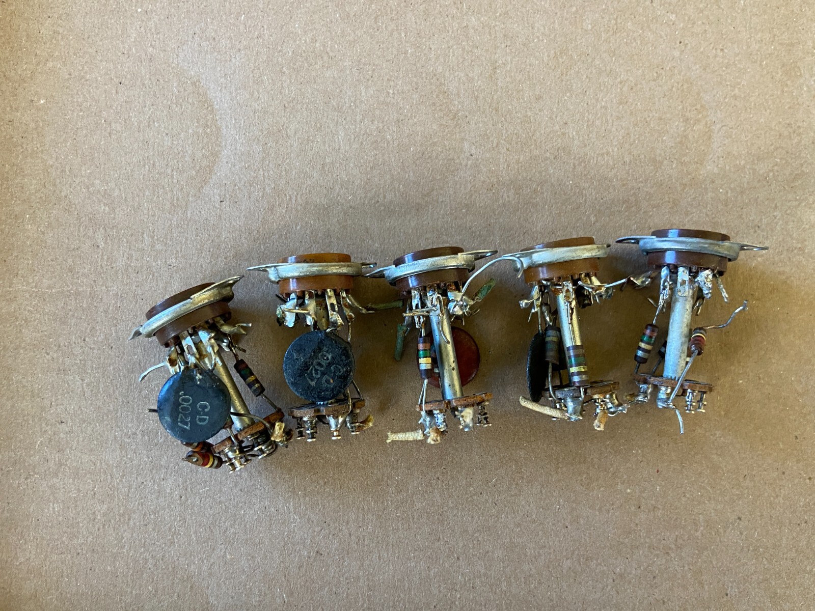 5 Vintage Brown 9-pin Vacuum Tube Turret Sockets | eBay