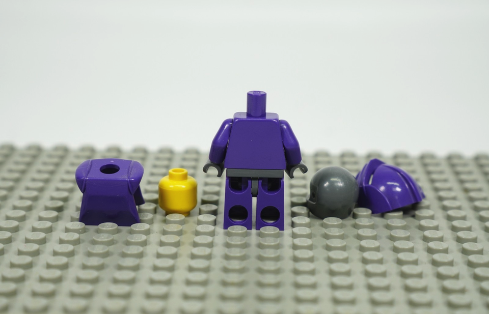 LEGO Minifigure Knights Kingdom II - Danju with Gold Pattern Armor ...