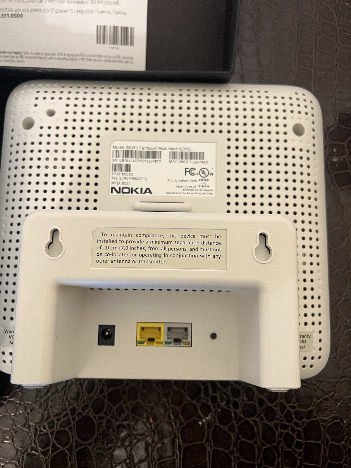 Nokia SS2FII Femtocell Multi-Band SOHO AT&T Cell Booster - Grey for ...