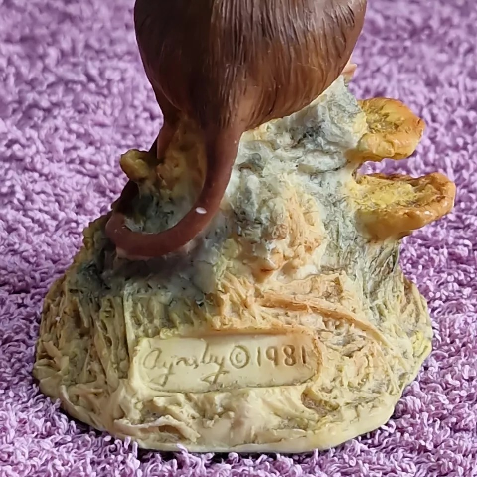 Aynsley Mastercraft Hand Painted Field Mouse With Blackberry Signed ...