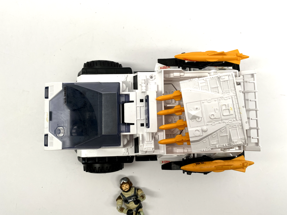 Vintage 1985 G.I. Joe Snow Cat Vehicle EB-884 w/ Driver Action Figure ...