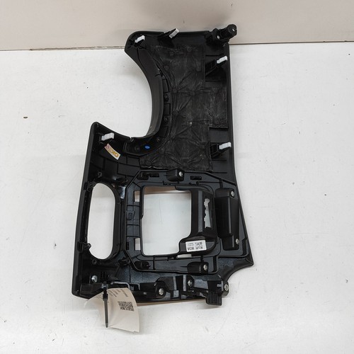 GENESIS GV60 JW1 Right Dashboard Lower Trim 84750-CU810 168kw 2022 RHD ...