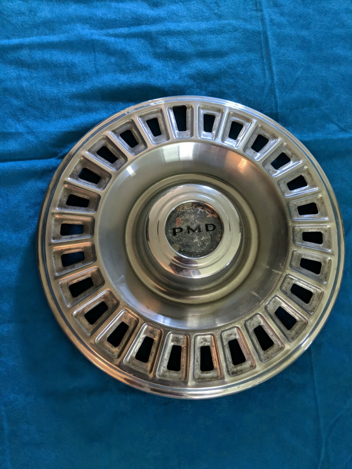 1967 - 68 Pontiac PMD Ventura Tempest Firebird Hubcap | eBay
