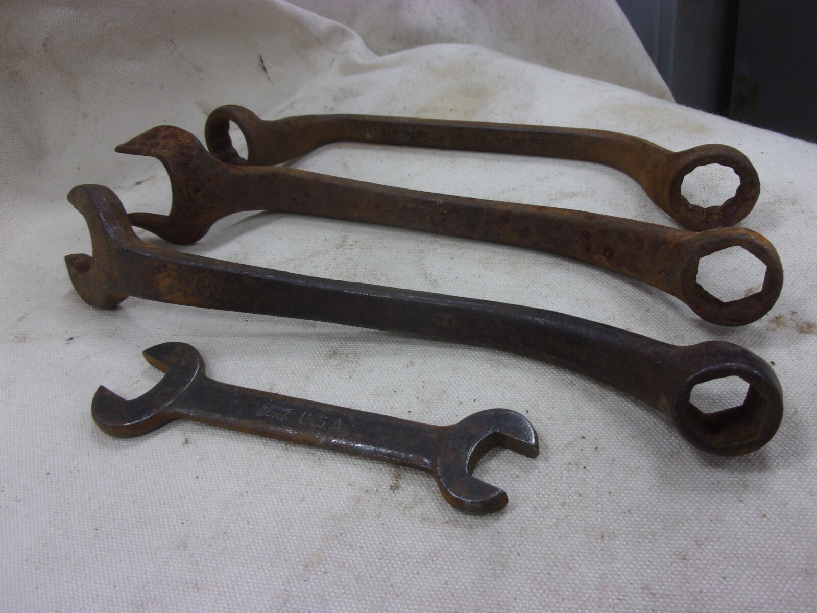 4 Antique Vtg Wrench Spanner FORD M-40-17017 Tool M23 Spark Plug Model ...