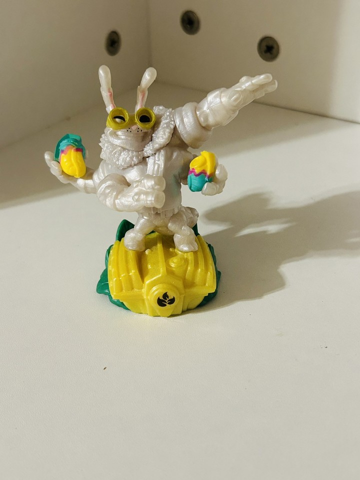Skylanders Superchargers Eggcited Thrillipede Figure Spring Edition | eBay