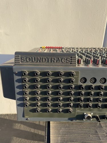SOUNDTRACS Solo Midi console 16-8-2 STUDIO MIXER Mixing Console NO ...