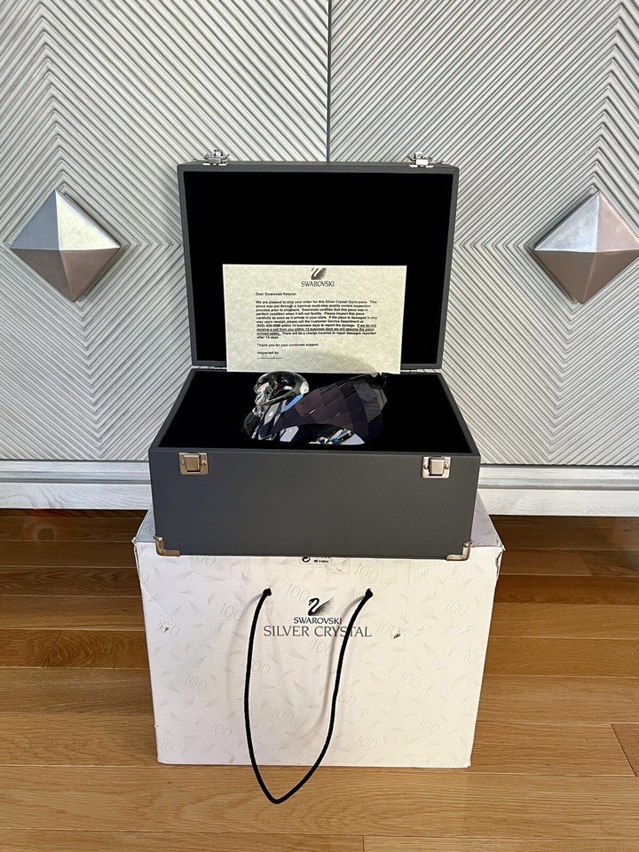 SWAROVSKI MAXI SWAN in ORIGINAL BOXES with GLOVES and POLISHING CLOTH ...