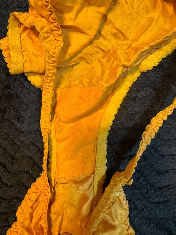 NWOT VINTAGE DELICATES 100% SILK AMBER COLOR L STRING BIKINI Y2K PANTIE ...