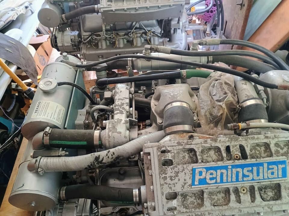2001 peninsular Marine DIESEL 6.7 310 HP twin turbo twin disc NEW OLD ...