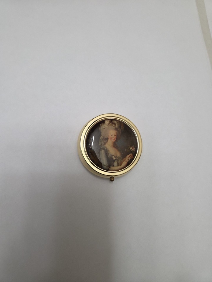 Vintage Victorian Art Pictured Marie Antoinette 2" Pill Box With 3 ...