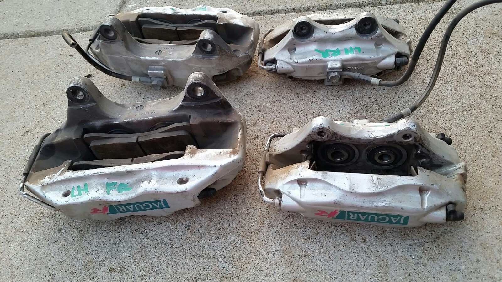 2004 Jaguar XJR BREMBO R Edition BRAKE CALIPERS SET OF 4 Front Rear ...