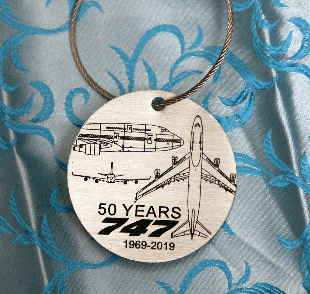 KEYRING BOEING 747 keychain metal plate 50 YEARS BOEING 747 JUMBO JET ...