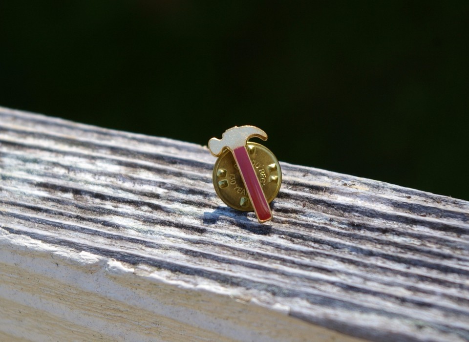 Webelos Carpentry Activity Badge Scout Hammer Gold Tone Metal Pin ...