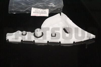 5257552142 Genuine Toyota RETAINER, RR BUMPER SIDE, RH 52575-52142 | eBay