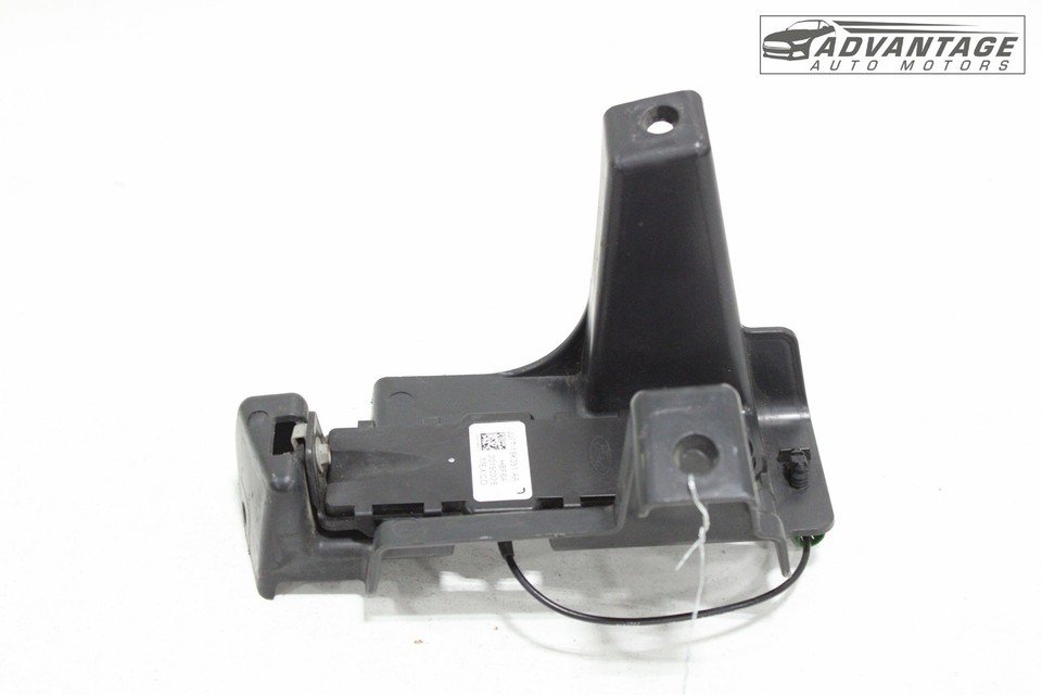 2015-2019 LINCOLN MKC REAR LEFT SIDE RADIO ANTENNA AMPLIFIER CONTROL ...