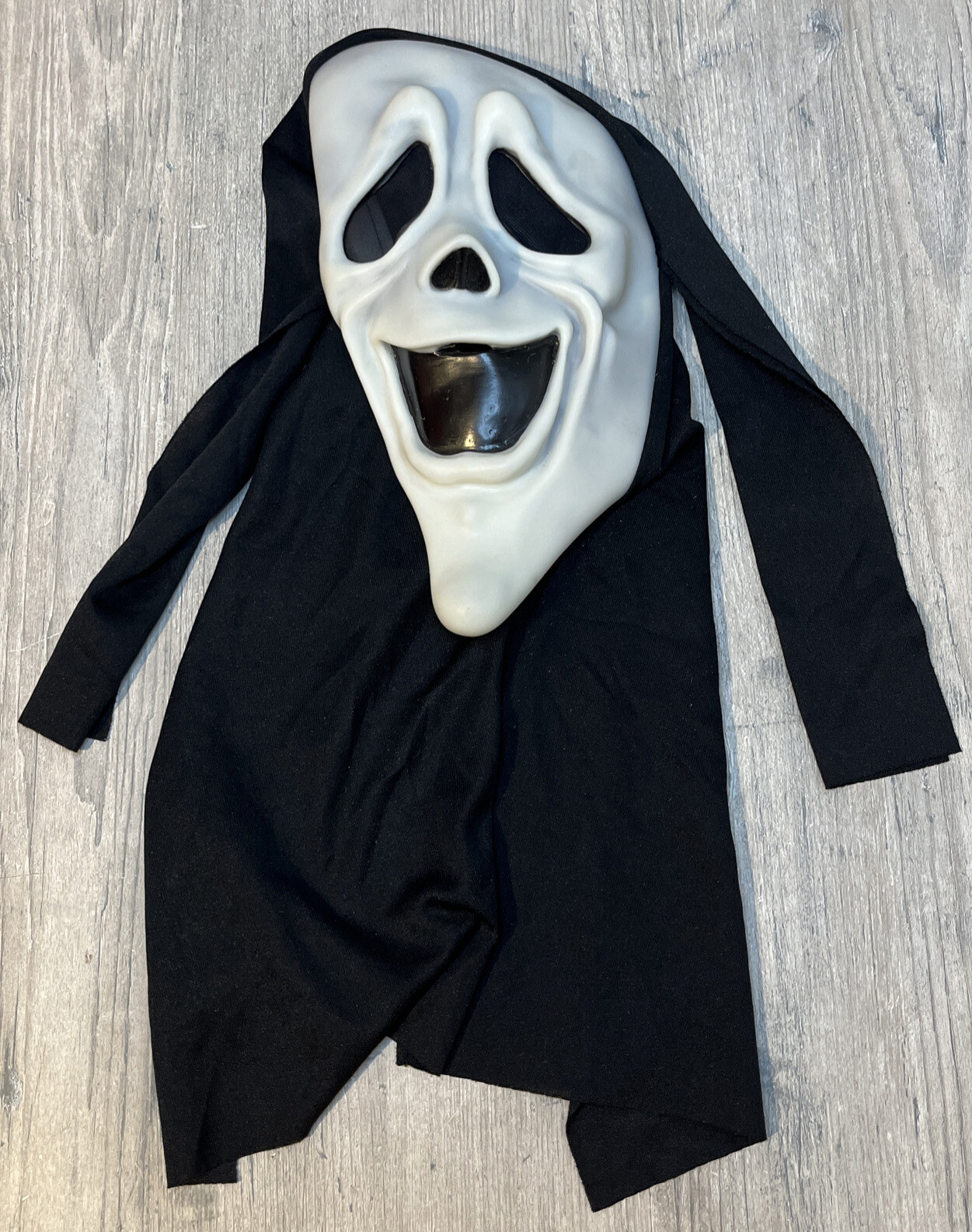 Ghost Face Spoof Mask Scary Movie "Smiley" Scream Easter Unlimited ...