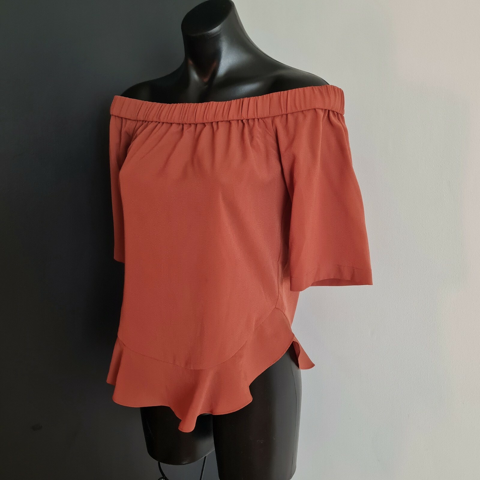 Women's size 8 'FOREVER NEW' Gorgeous sienna offshoulder top - AS NEW ...