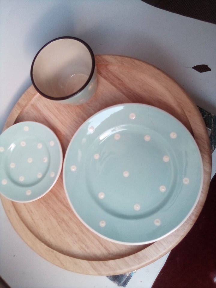 Sandygate Pottery Torquay Devon White spot on pale blue trio CUP ...