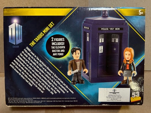 Doctor Who The TARDIS Mini Set Character Building w/ two mini fig 11th ...