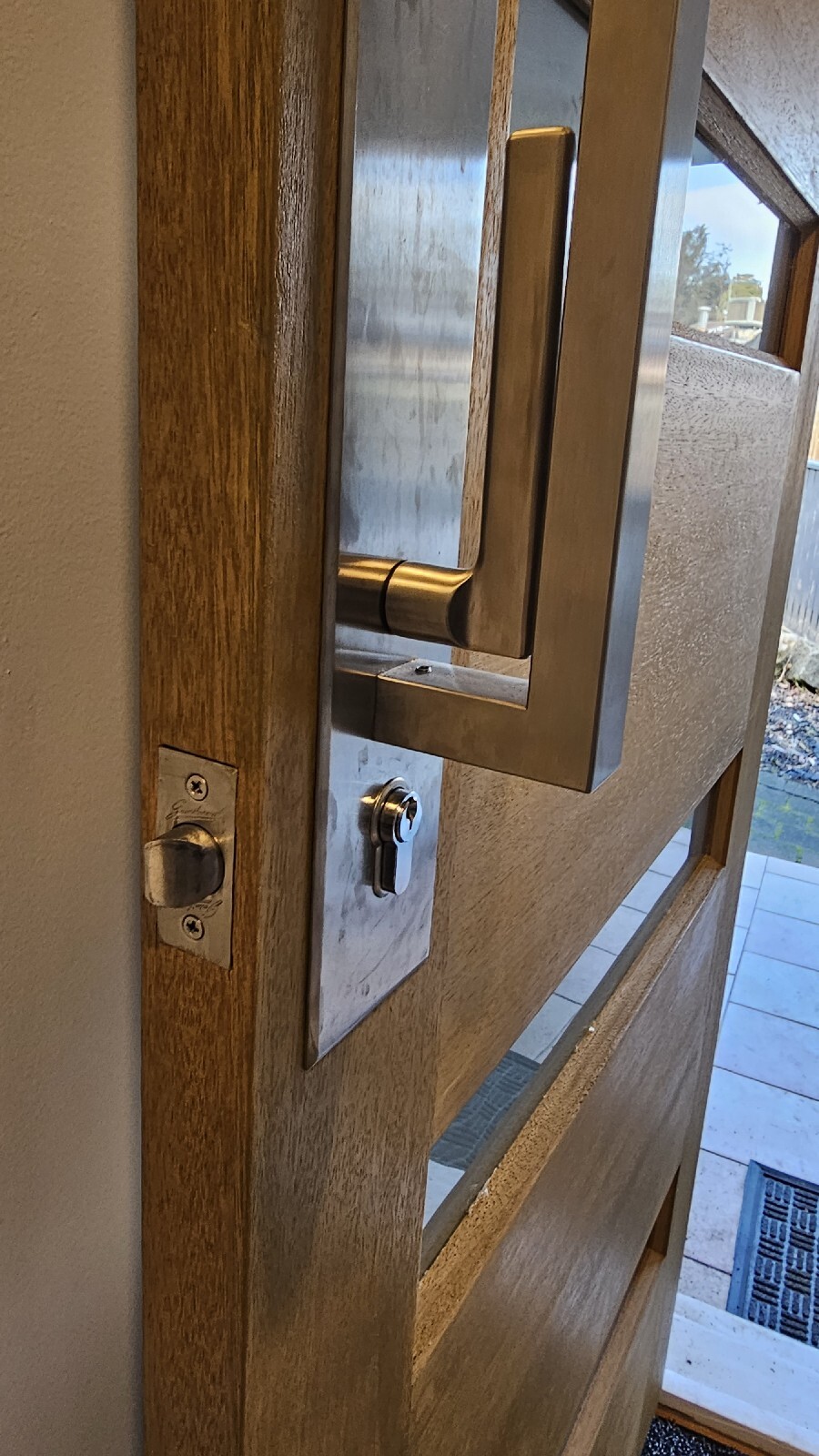 Gainsborough Trilock Omni Allure Pull Handle Stainless Steel Front Door ...