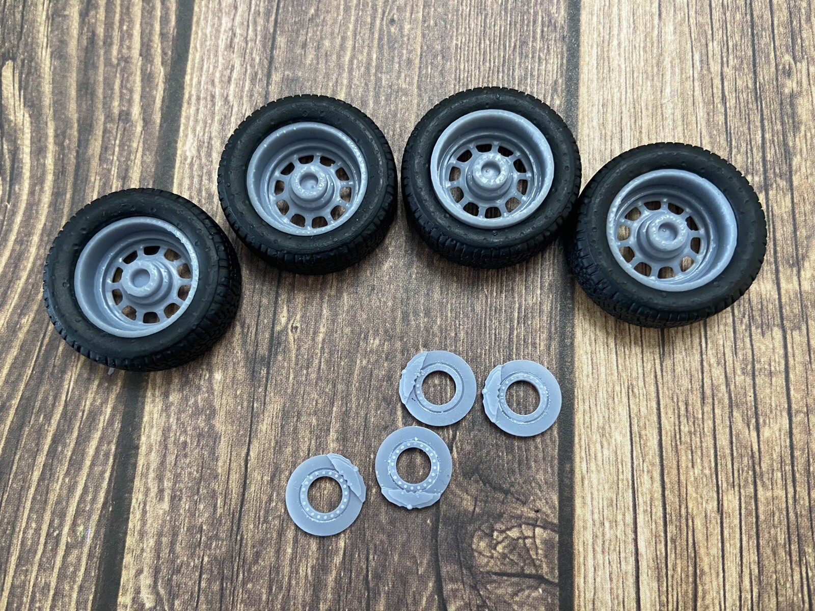 1/24 Scale: 17-inch “Vector” model car wheels/tires. Resin; 1/25 ...