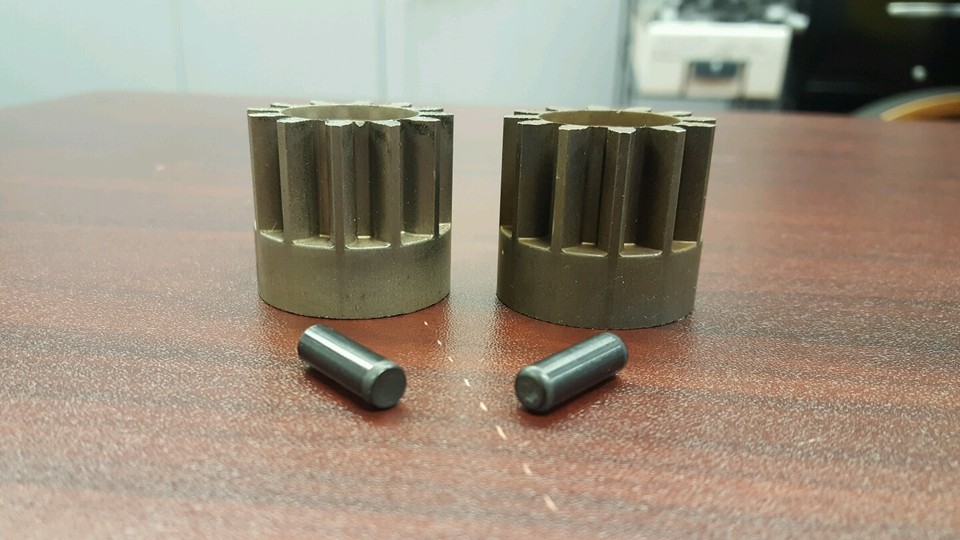 R-2485LH R-2485RH R-2261(2) John Deere 42-Inch Sweeper Gears/Pins ...