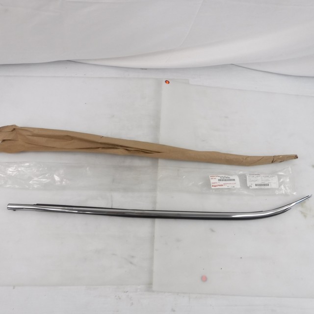 TOYOTA OEM Moulding ASSY RR Do 75740-0e090 for sale online | eBay