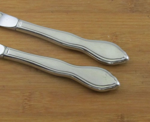 Set of 2 TWO Oneida Stainless TWILIGHT Dinner Knives 9" 1881 Rogers Flatware | eBay