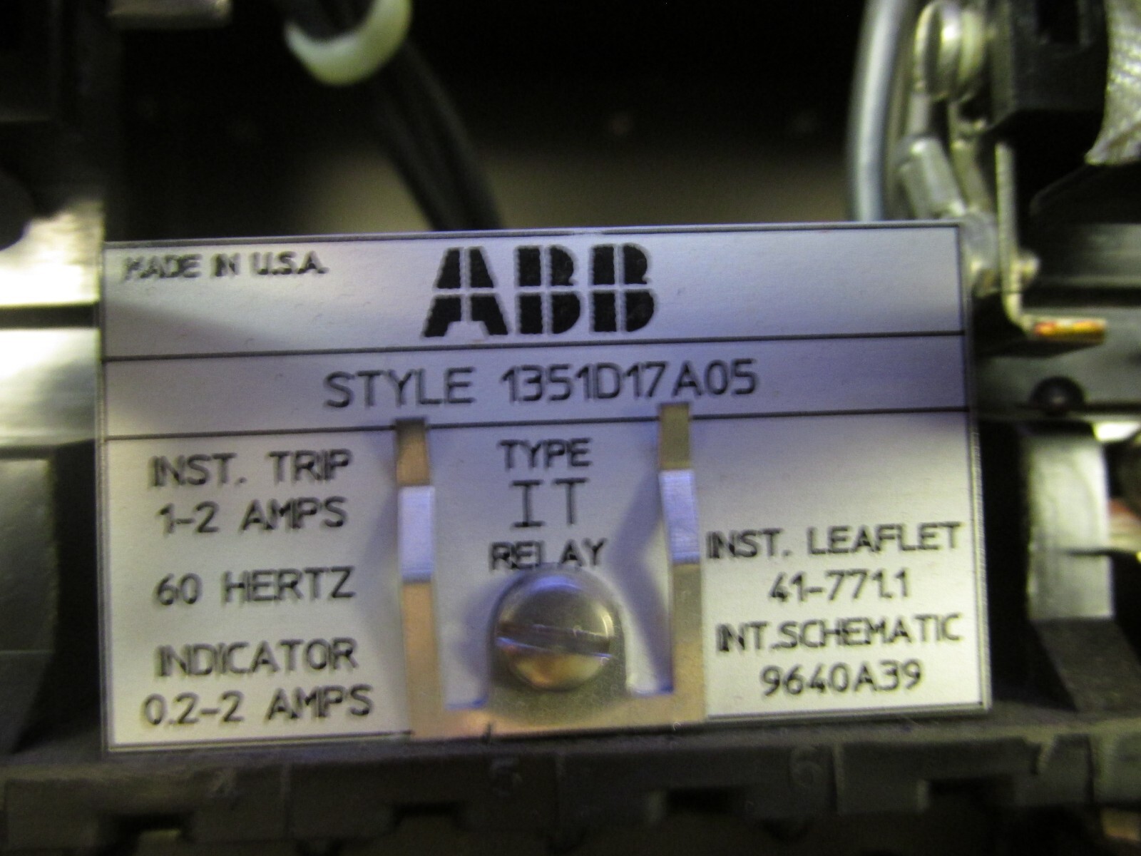 * ABB OVERCURRENT RELAY STYLE 1351D17A05 TYPE IT RELAY 1-2 AMPS ....MM ...