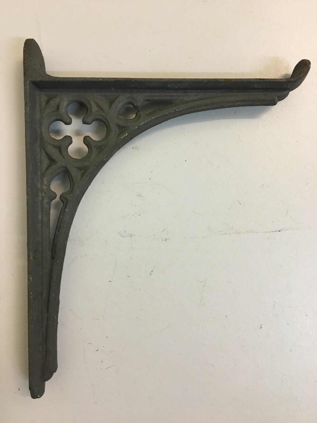 Antique Victorian Pair 8¼" Cast Iron Toilet Cistern Brackets Wall Shelf ...