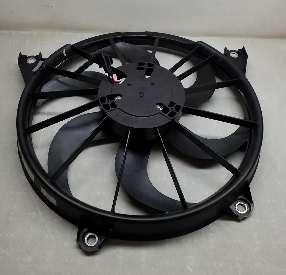 Engine Cooling Fan Module-SXT, VIN: B, FWD, Auto Trans, 4 Speed Trans ...