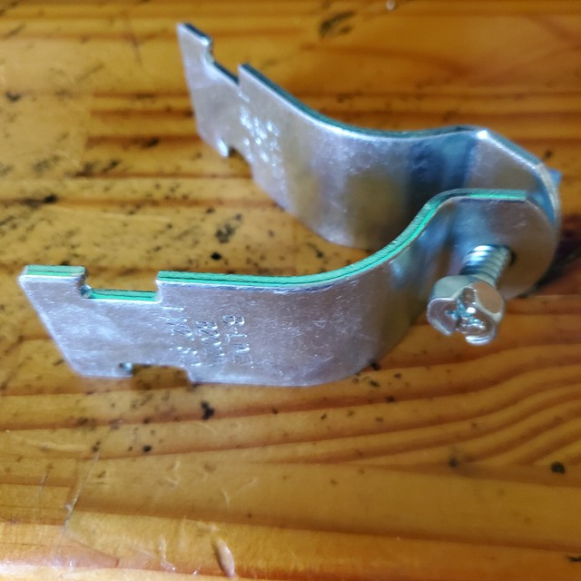 B-Line B2012 1-1/2" STD Conduit Pipe Clamp 18 Pair for sale online | eBay