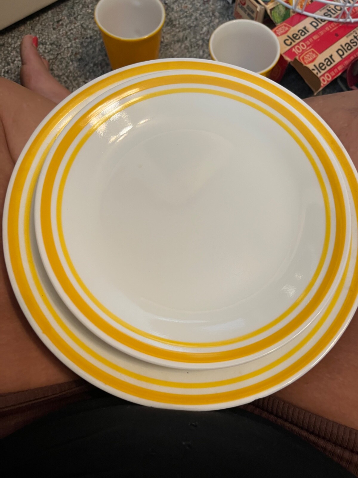 Vintage Corelle Dinnerware Citrus Yellow: 4 Plates, 4 Salad Plates, 2 ...