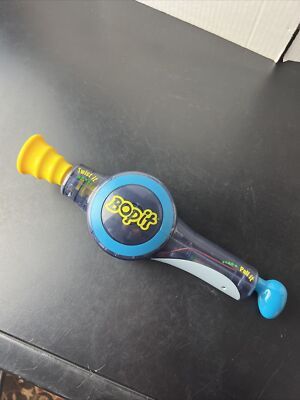 Original Bop It Hasbro Vintage 2002 Talking Handheld Game Clear ...