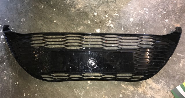 Toyota YARIS 2017 ONWARD Genuine Front Grill PN 531020D140 for sale ...