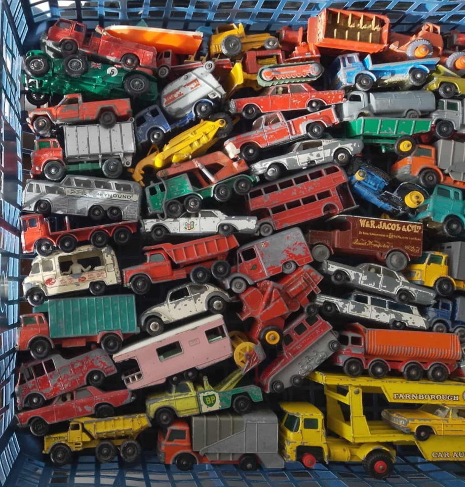 ORIGINAL VINTAGE DIECAST TOY JOB LOT LESNEY MATCHBOX MOKO CARS TRUCKS ...